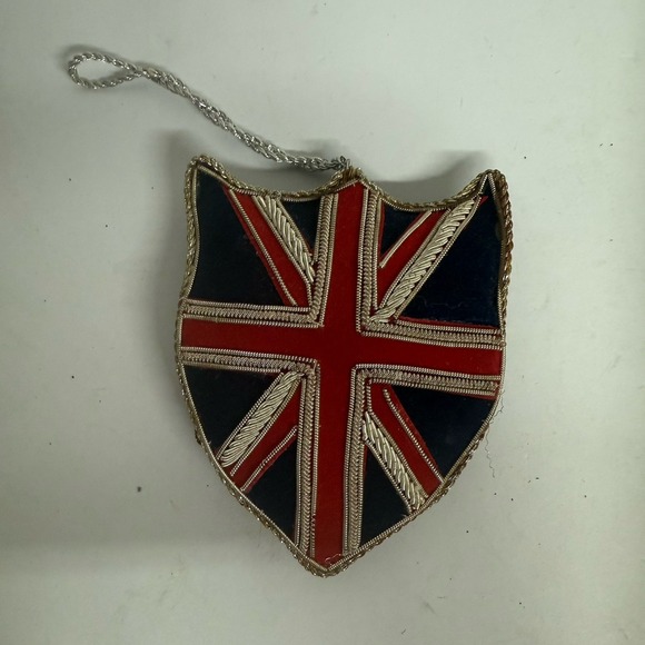 Holiday | Vintage Tower Of London Shield Ornament | Poshmark
